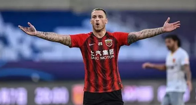 Arnautovic kimdir, kaç yaşında, hangi takımlarda oynadı?