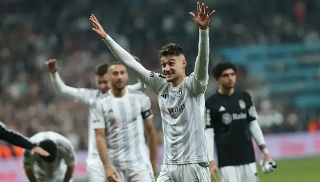 Beşiktaş'a Muçi piyangosu