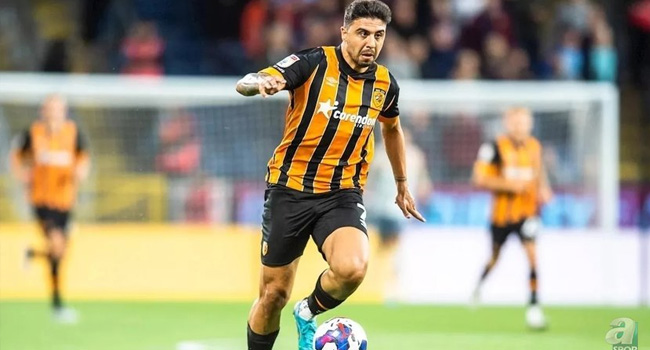 Ozan Tufan imzayı atıyor