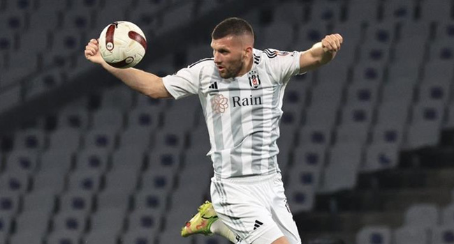 Rebic kararını verdi