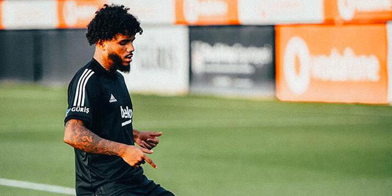 Beşiktaş'tan Valentin Rosier Teklifi