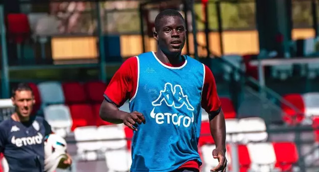 Beşiktaş, Sarr için görüşmelere başladı