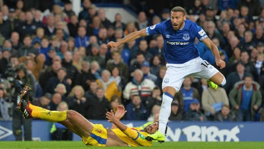Cenk Tosun gönül aldı